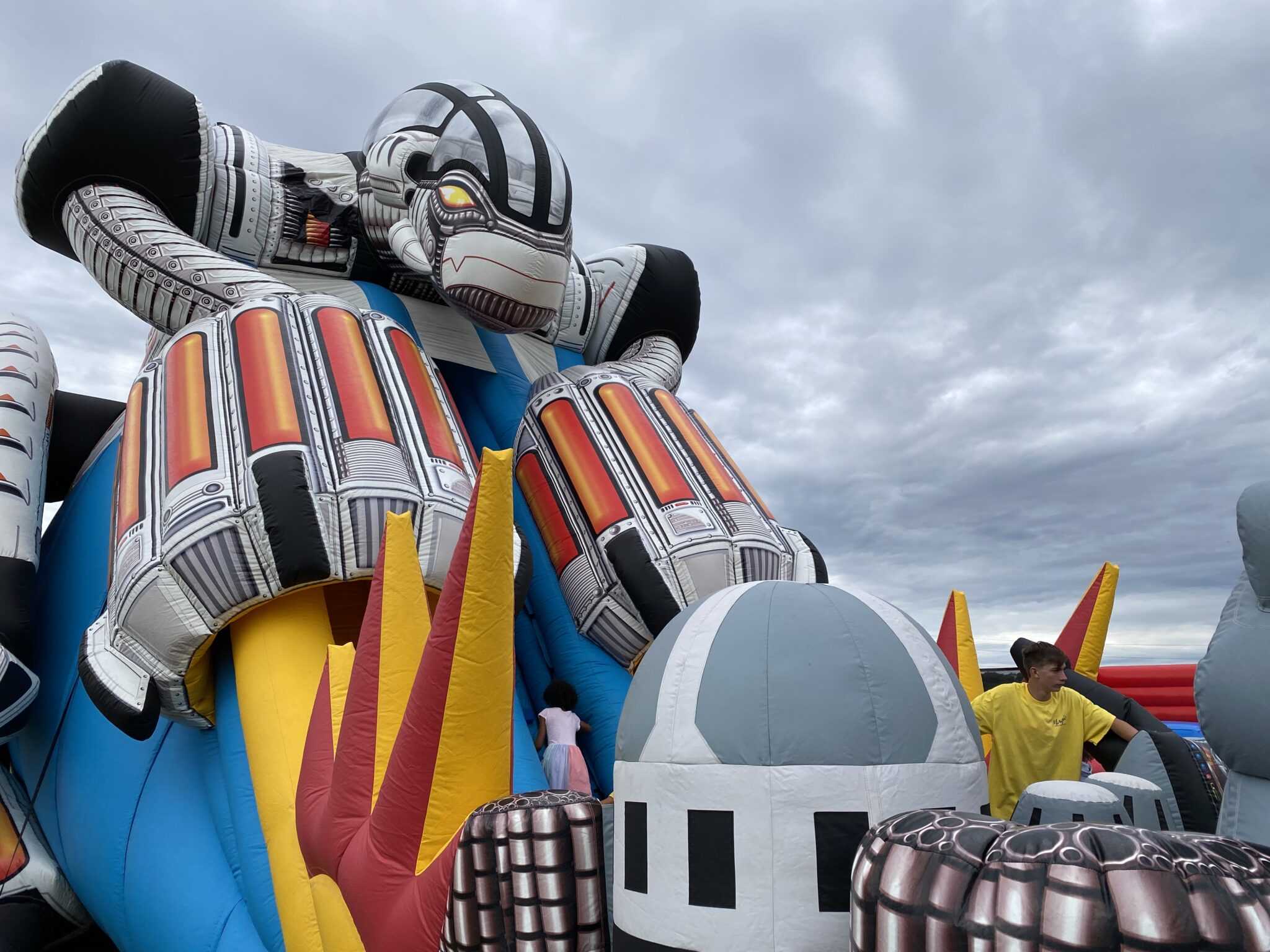 AIR BOT GIANT INFLATABLE SLIDE – 32 feet