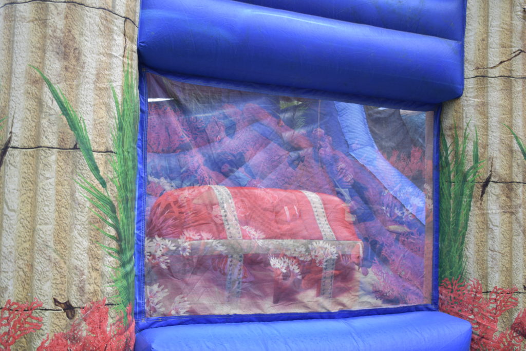 Atlantis Under The Sea Giant Crab Inflatable (1)