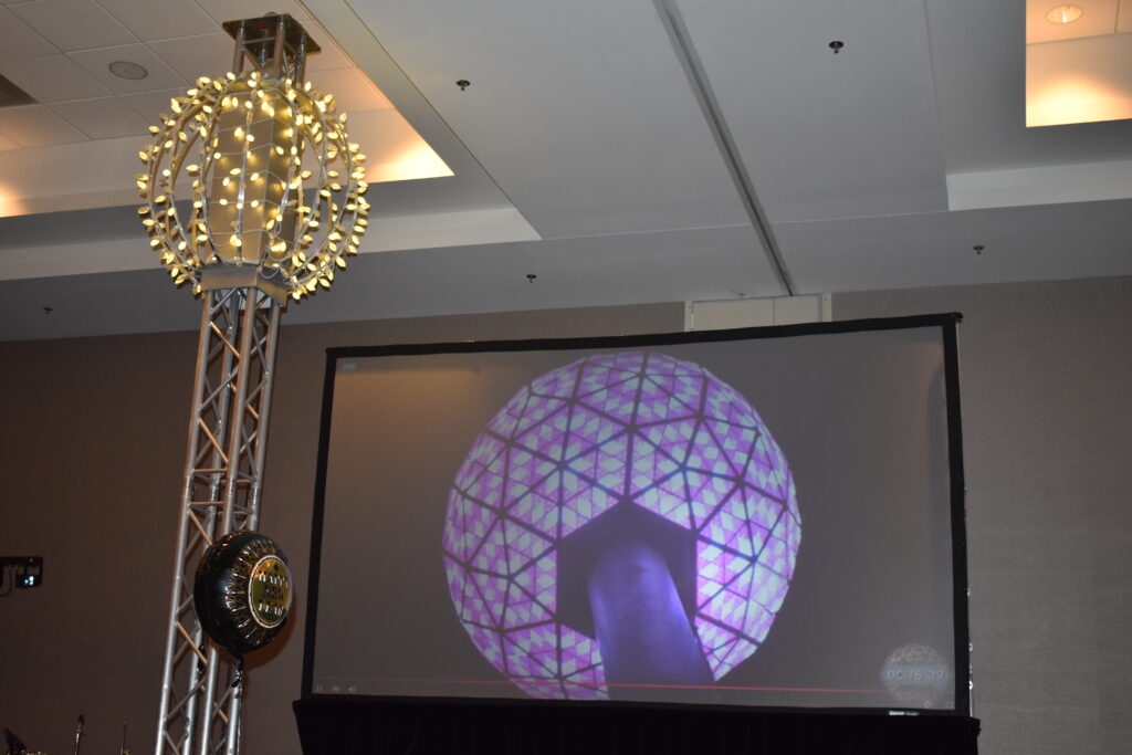 BALL DROP NEW YEARS EVE NYC