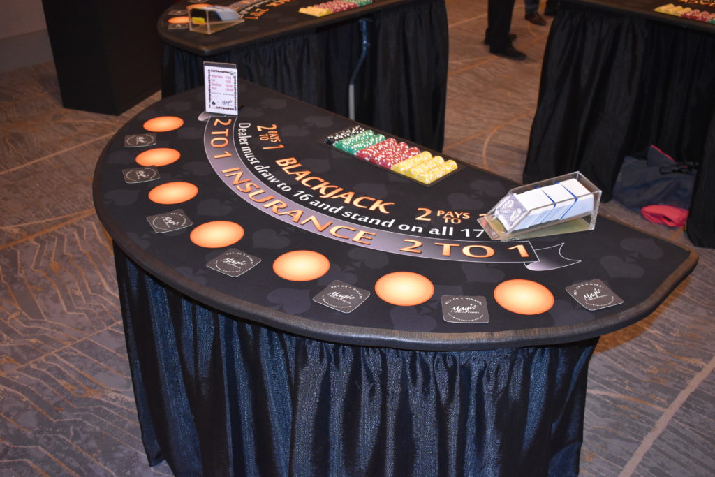 BLACKJACK CASINO TABLE DELUXE BLACK