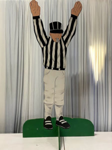 FOOTBALL REFEREE CUTOUT PROP 8FT