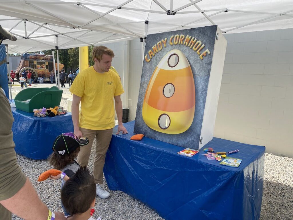 CANDY CORN HALLOWEEN BEAN BAG TOSS GAME