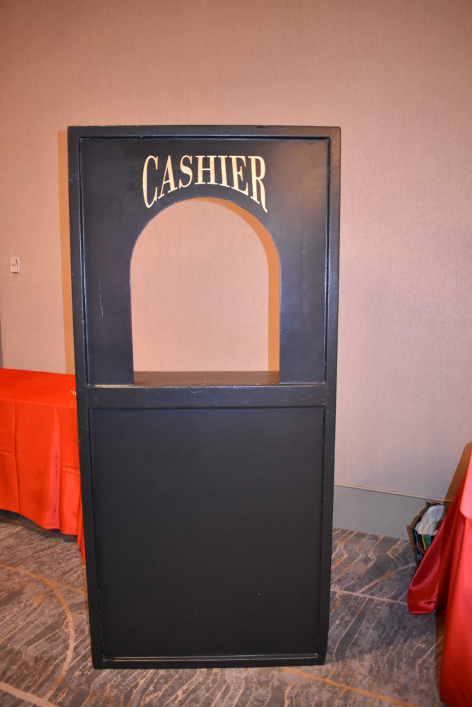 Cashier Window Booth (3)