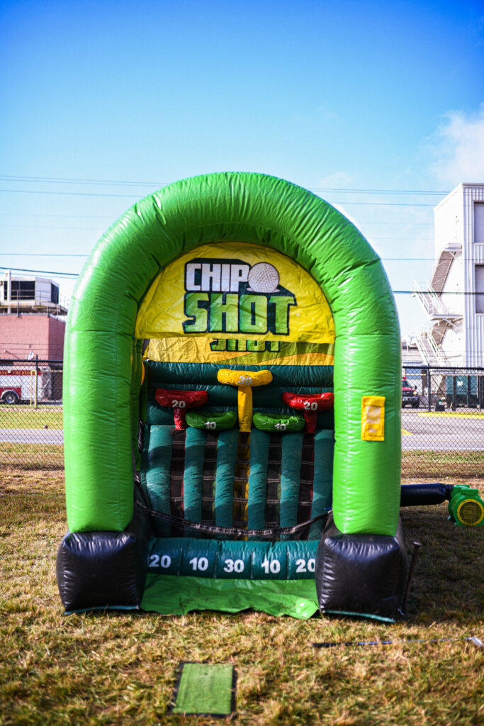 CHIP SHOT INFLATABLE SPORTS GOLF GAME