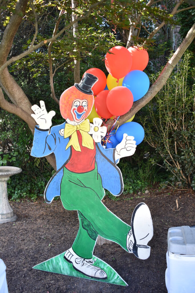 CLOWN STAND UP CUTOUT GREETER CARNIVAL PROP