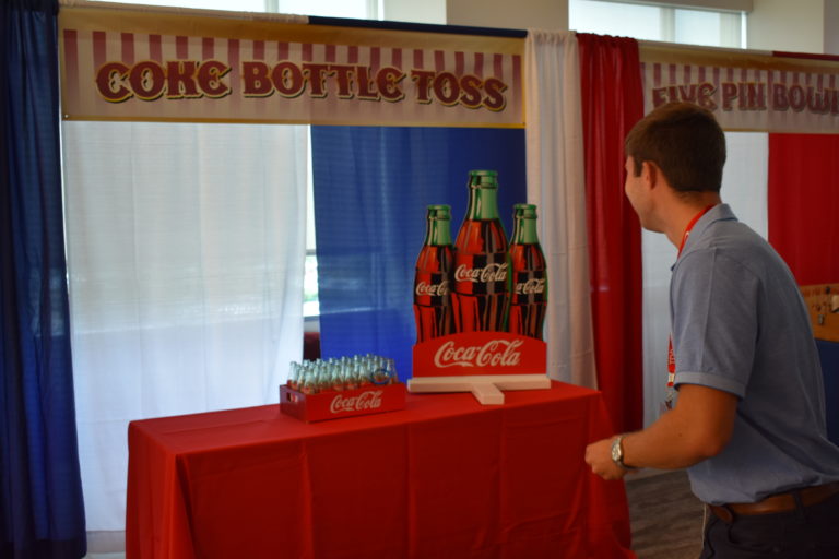 COKE BOTTLE RING TOSS CARNIVAL GAME