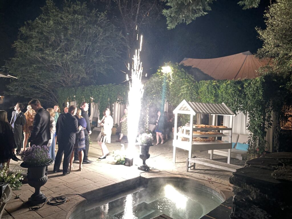 COLD SPARK NON-PYROTECHNICS SPECIAL EFFECTS MACHINE