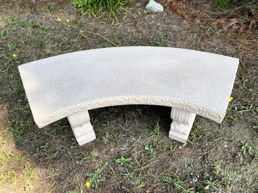 CURVED BENCH FAUX SANDSTONE