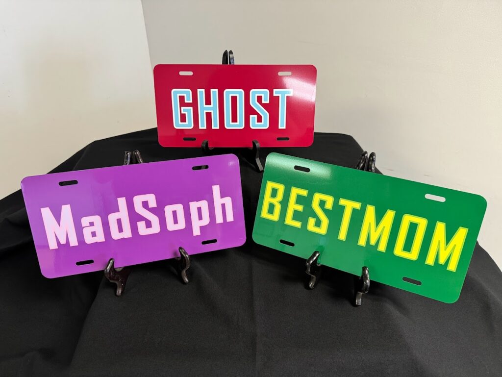 CUSTOM LICENSE PLATES