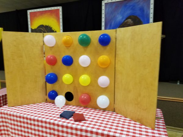 Dartless Balloon Bust Carnival Game (2)