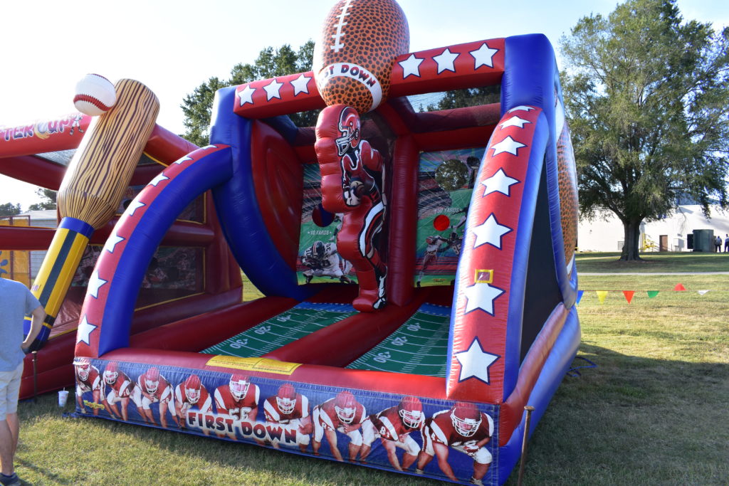 FIRST DOWN INFLATABLE FOOTBALL SPORTS GAME