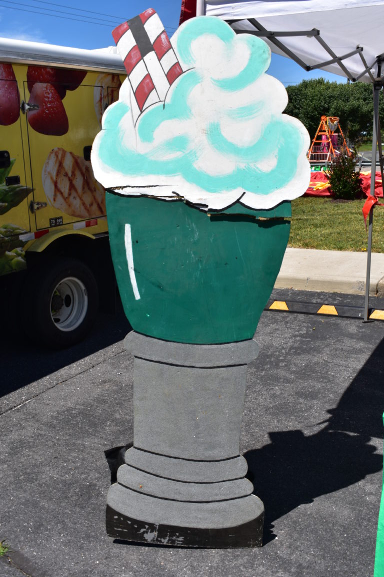 GIANT MILKSHAKE CUTOUT PROP