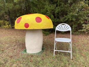 COLORFUL GIANT MUSHROOM PROP