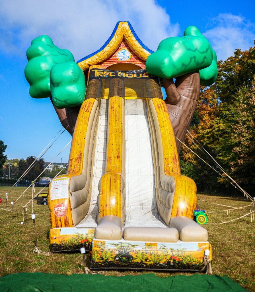 TREE HOUSE INFLATABLE SLIDE 32 feet – Call for pricing