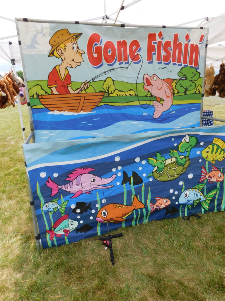 GONE FISHING FRAME GAME