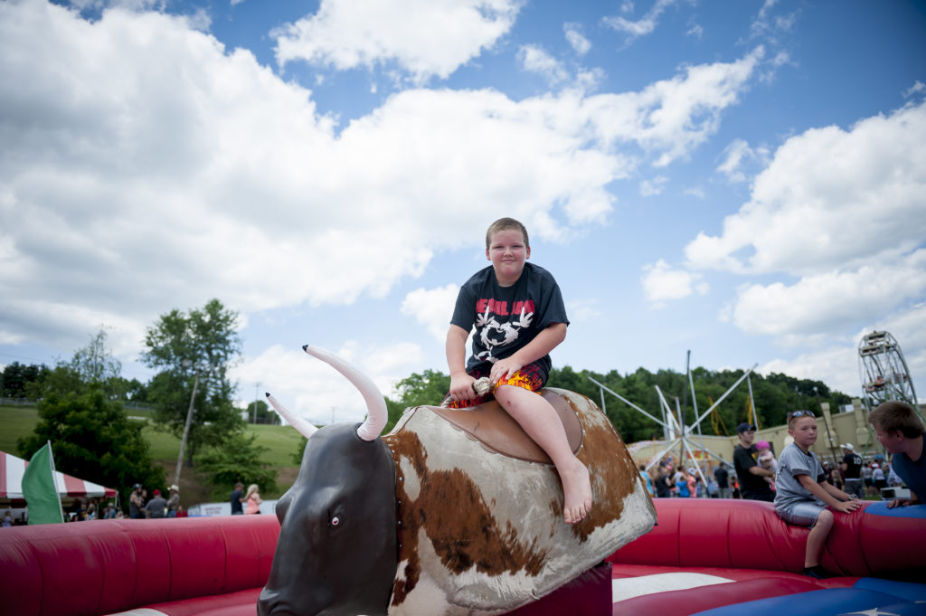 MECHANICAL BULL INTERACTIVE GAME