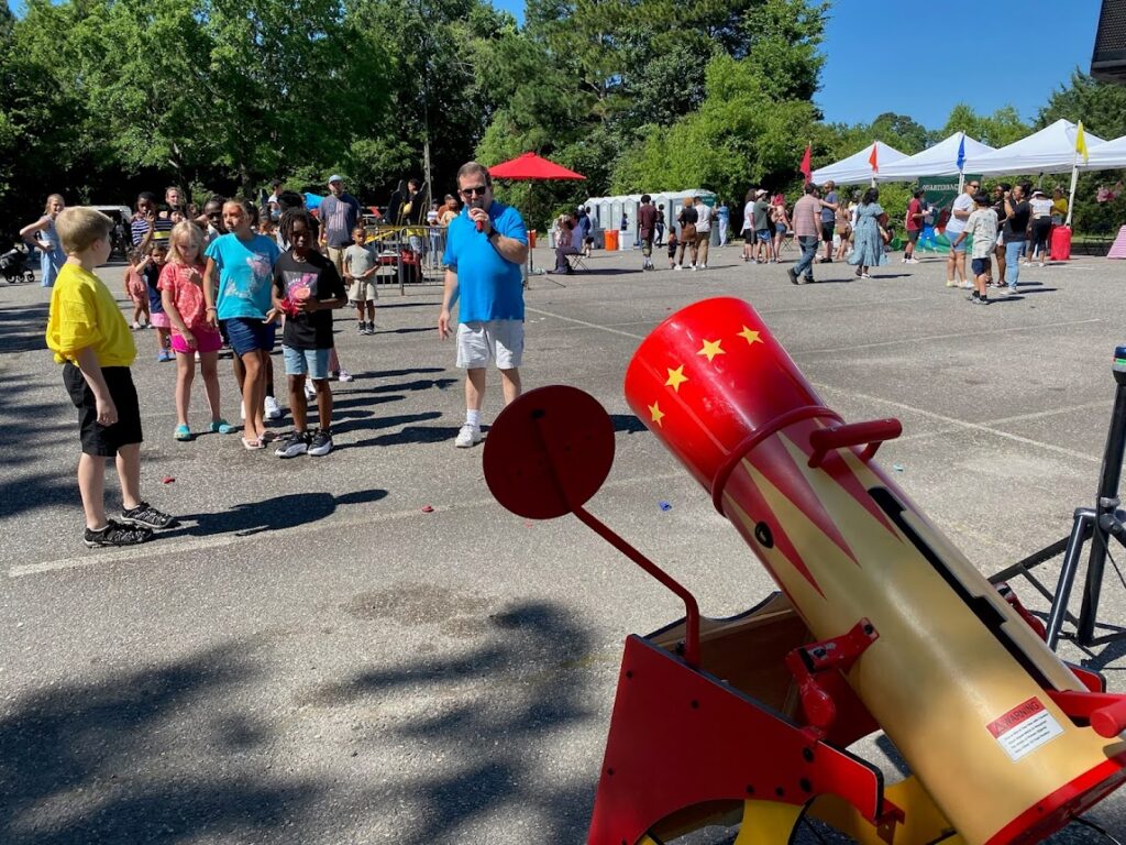 PARTY CANNON PRIZE LAUNCHER GAME