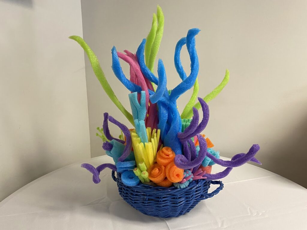 OCEAN REEF CORAL POOL NOODLE CENTERPIECE
