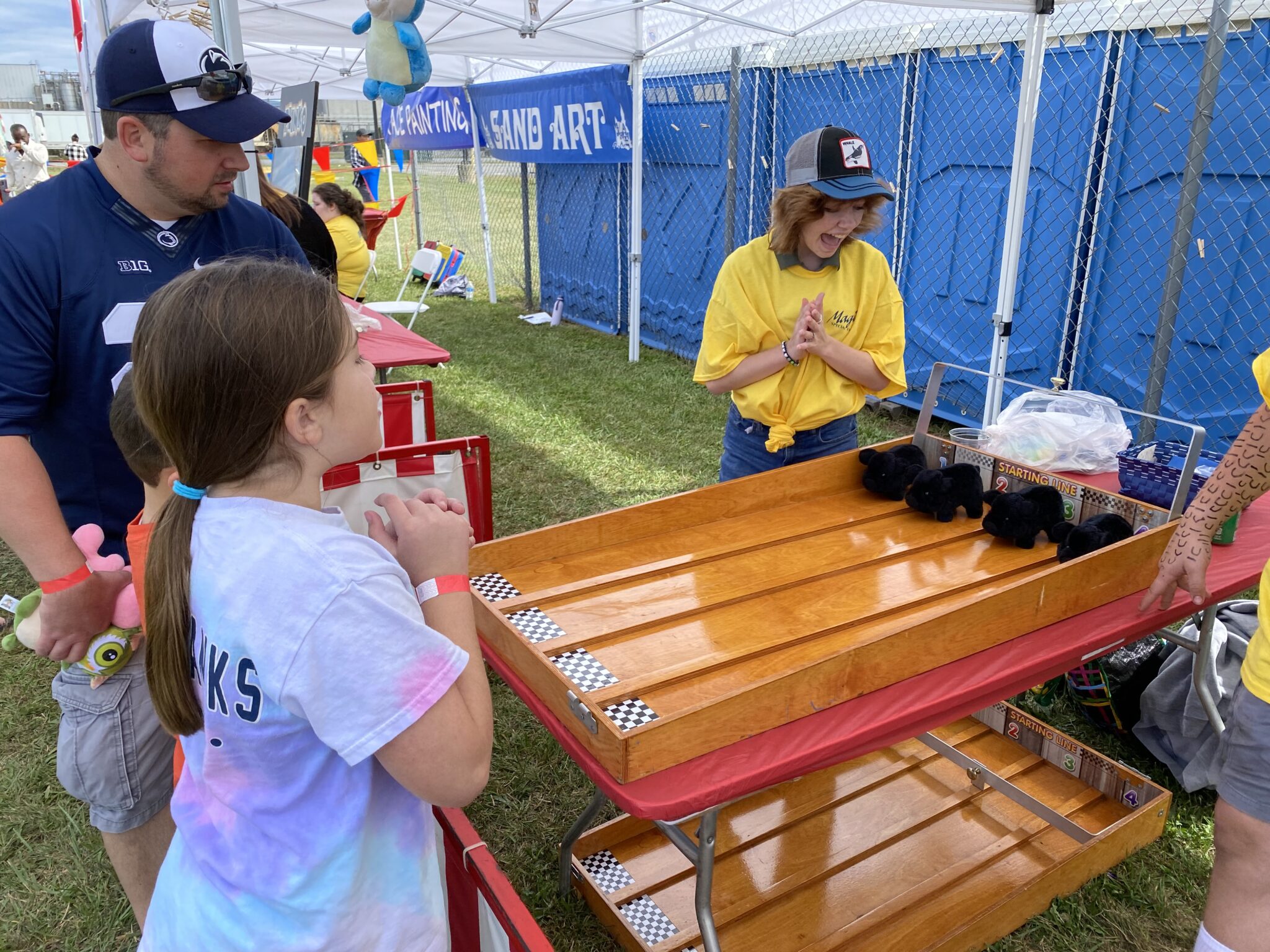 PIG RACING CARNIVAL GAME