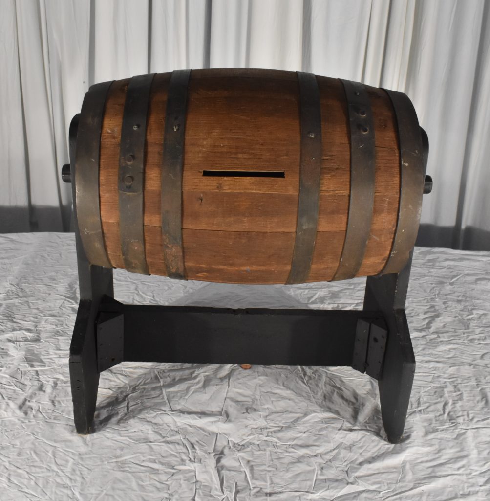 RAFFLE DRUM WOOD BARREL KEG