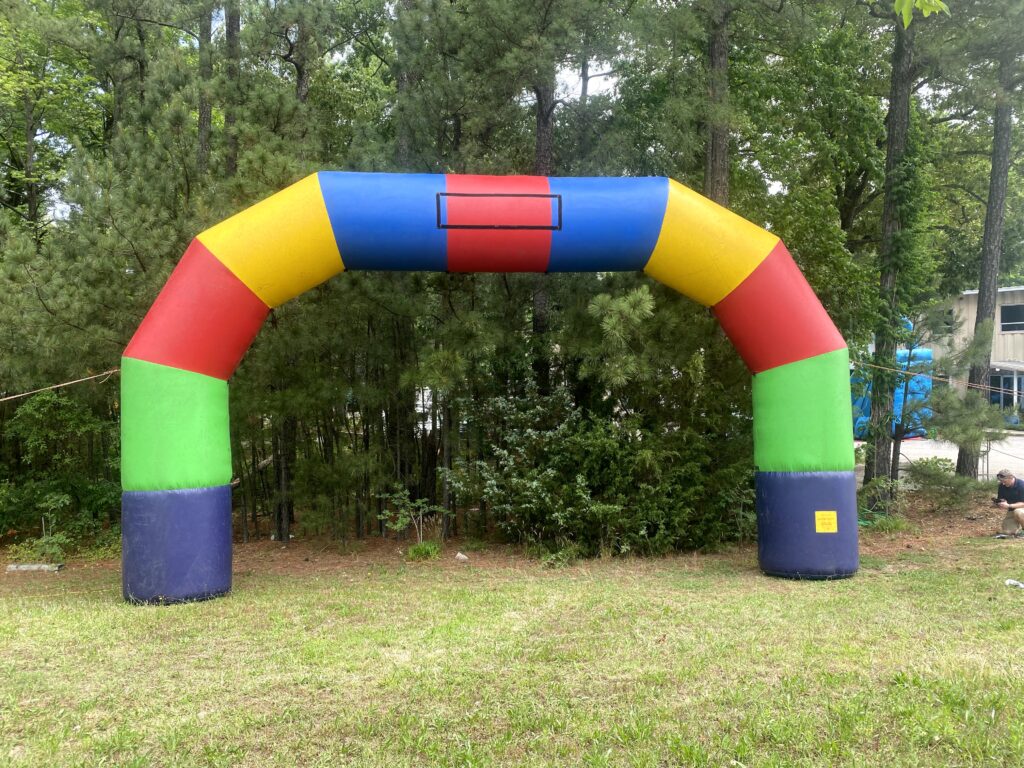 WELCOME RAINBOW ARCH INFLATABLE