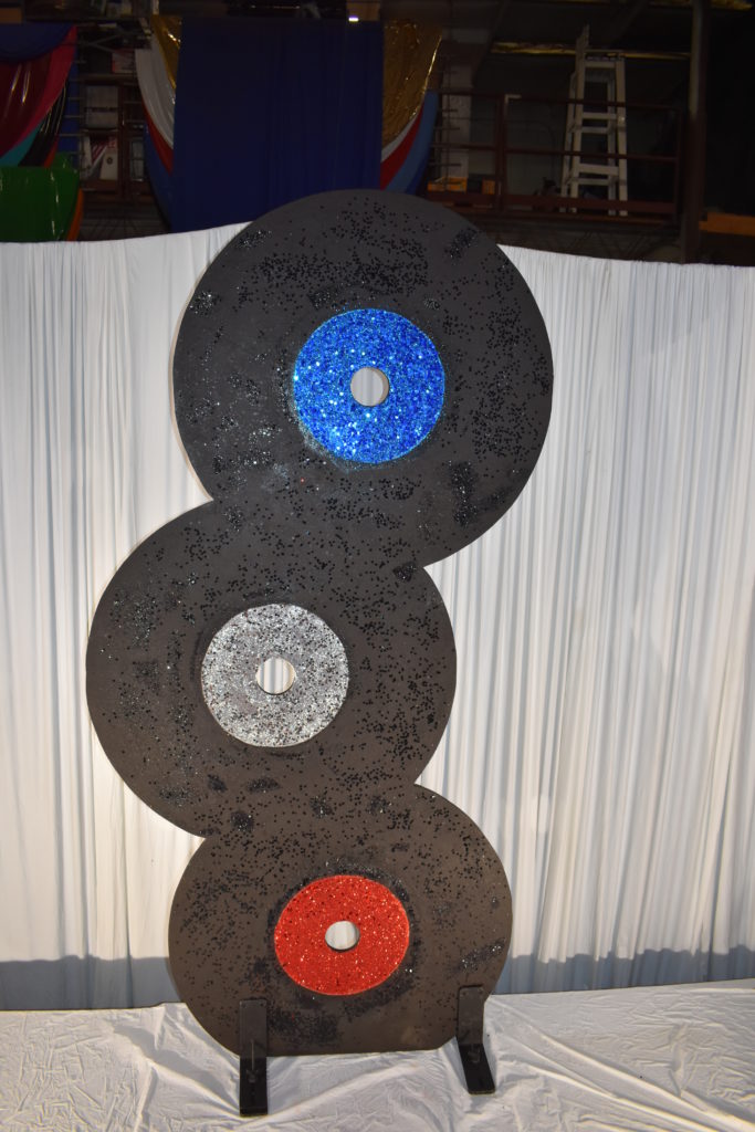RECORDS 2 SET PROP