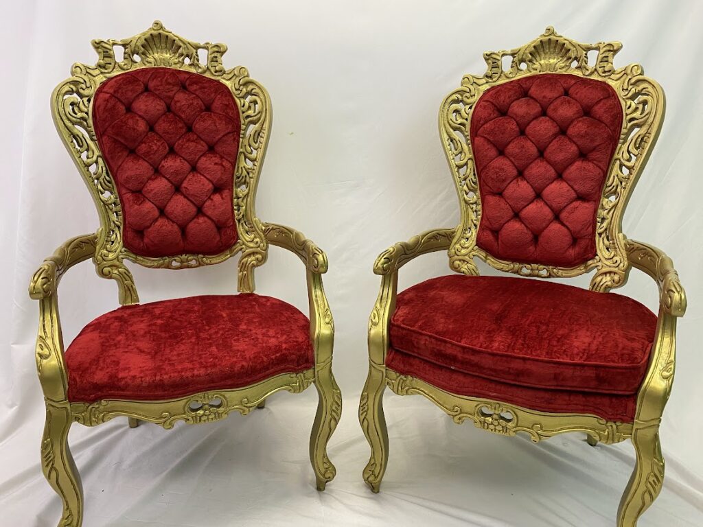 KING/QUEEN THRONE CHAIR RED AND GOLD