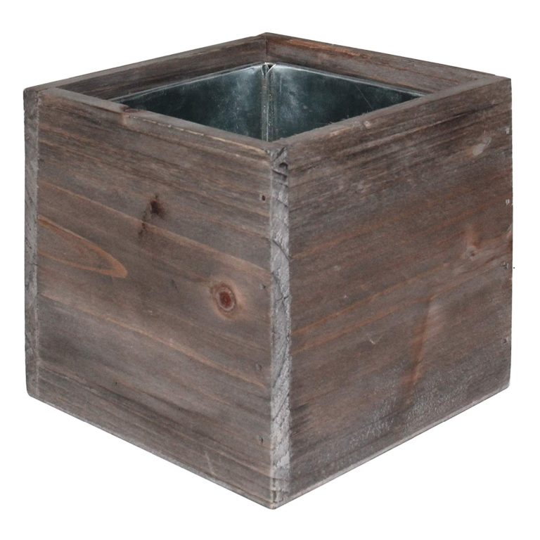 RUSTIC WOOD PLANTER BOX