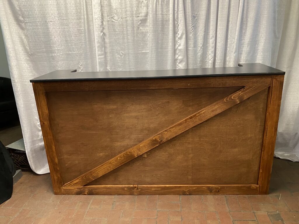 RUSTIC WOODEN BAR 6 FT
