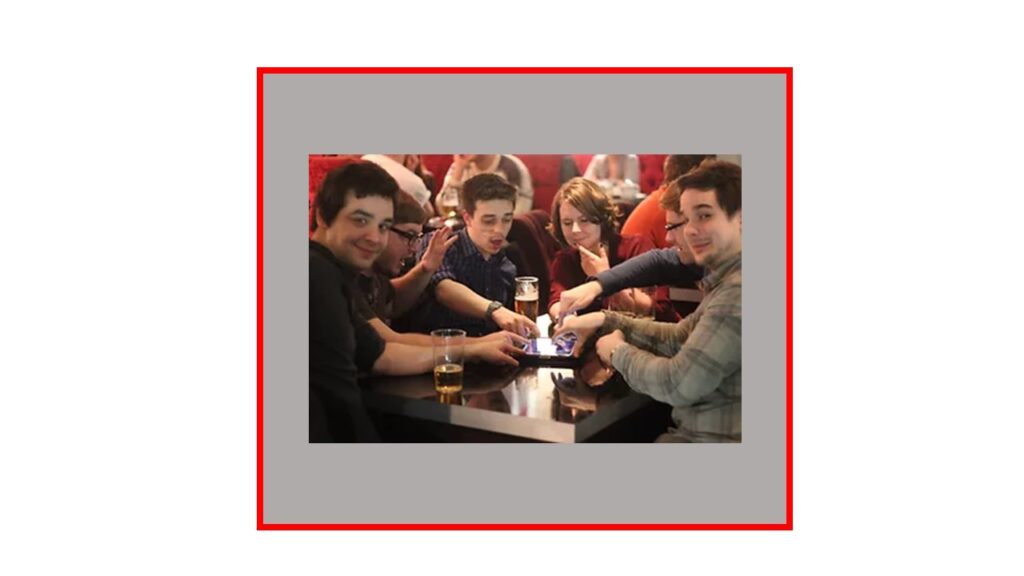 SMART PHONE TRIVIA INTERACTIVE GAME SHOW