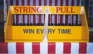 STRING PULL CARNIVAL GAME