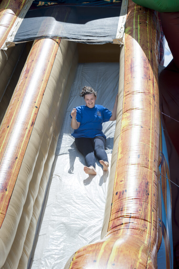 TREE HOUSE INFLATABLE SLIDE 32 feet – Call for pricing