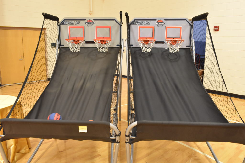 DOUBLE SHOT BASKETBALL ARCADE GAME