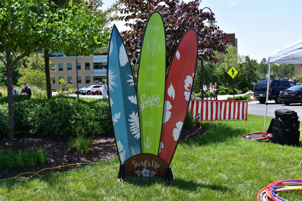 SURFBOARD TRIPLE CUTOUT SIGN 8FT | Magic Special Events | Event Rentals ...