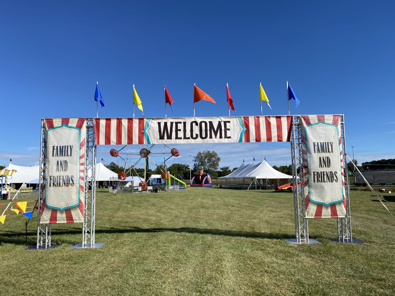 WELCOME ENTRANCE ARCH TRUSS