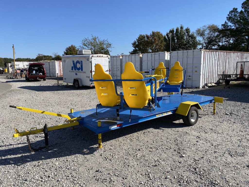 WHIZZER G-FORCE SPINNING MECHANICAL AMUSEMENT RIDE