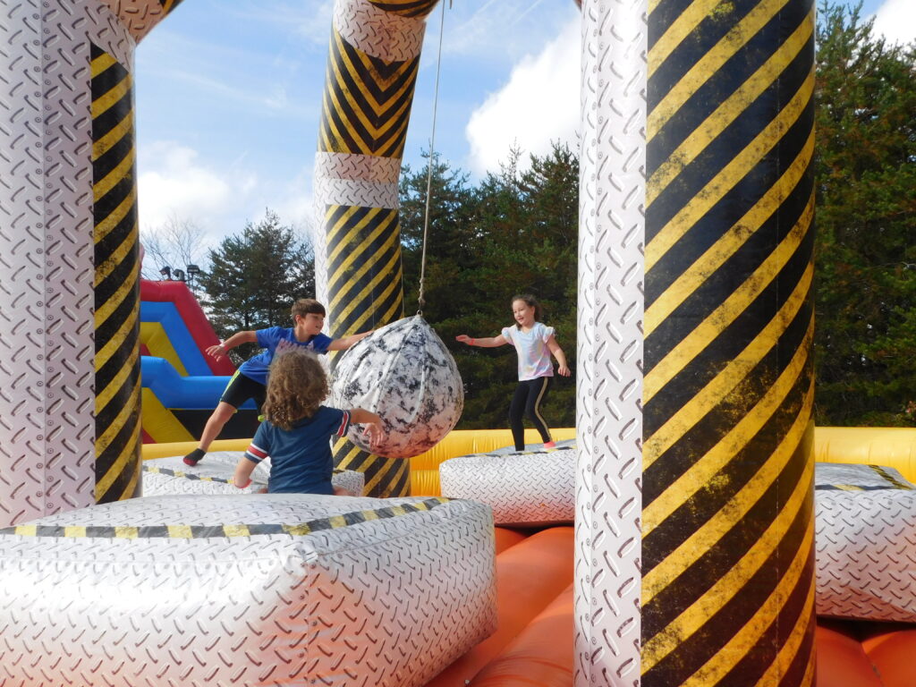 WRECKING BALL EXTREME INTERACTIVE INFLATABLE