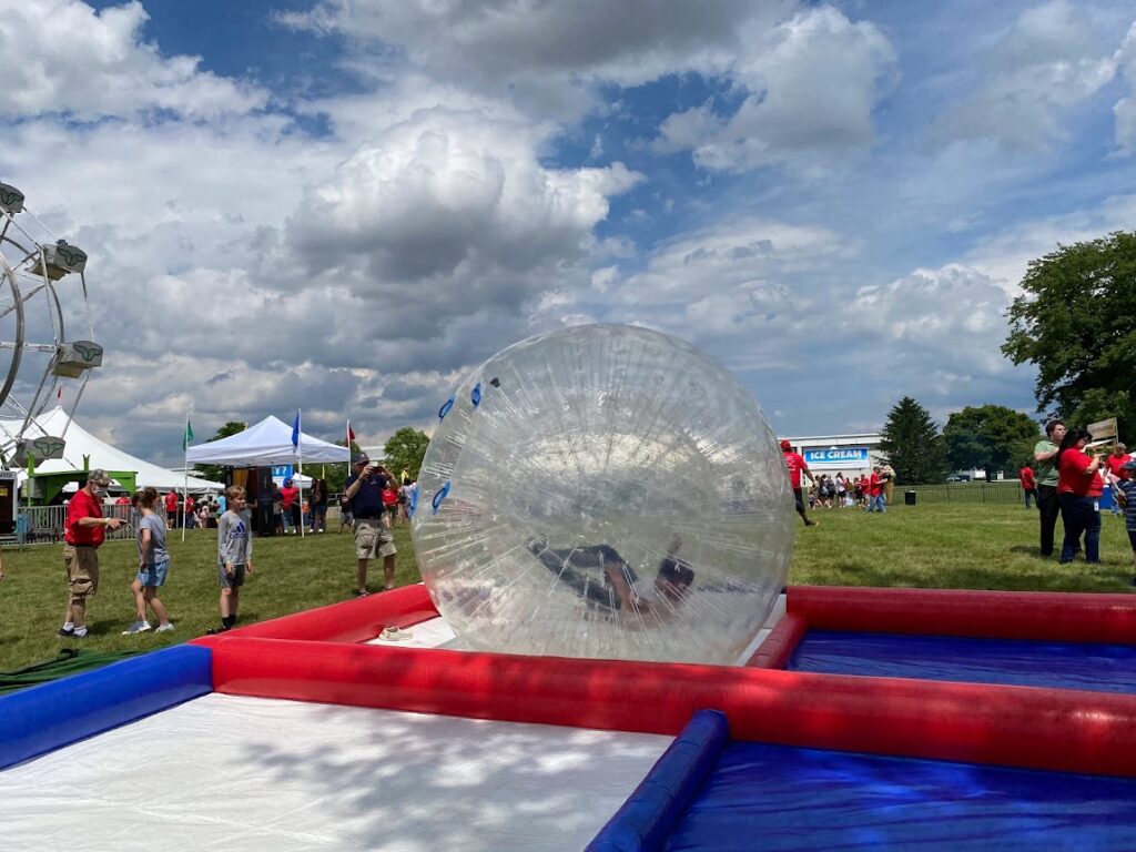 ZORB BALLS CRISS CROSS TRACK INFLATABLE GAME