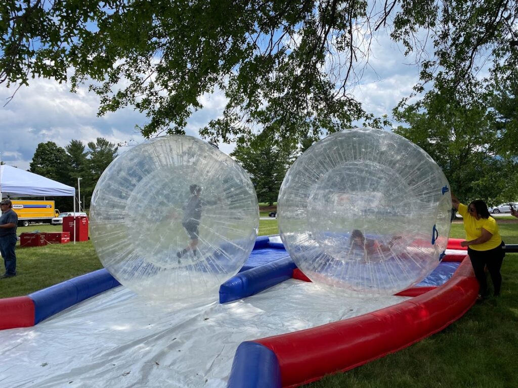 ZORB BALLS CRISS CROSS TRACK INFLATABLE GAME